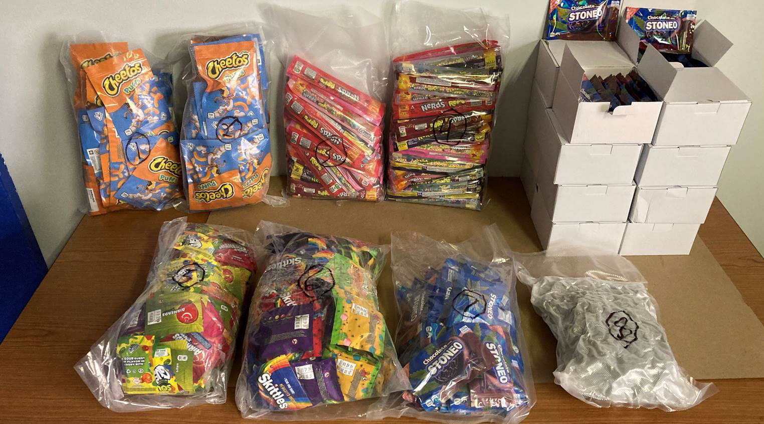 Stoneos Cookies - FallynAisla